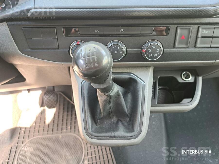 White Volkswagen Transporter 2021 in Riga, with an engine capacity of 2.00 L and mileage of 0 thousand km for 22869 €, photo 21 on AUTOMOTO.COM.LV