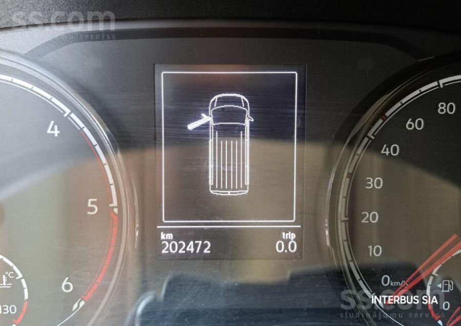 White Volkswagen Transporter 2021 in Riga, with an engine capacity of 2.00 L and mileage of 0 thousand km for 22869 €, photo 24 on AUTOMOTO.COM.LV