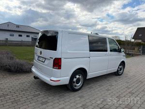 Balts Volkswagen Transporter 2021 Rīga, ar dzinēja tilpumu 2.00 L un nobraukumu 245 tūkst. km par 21000 €, foto 5 vietnē AUTOMOTO.COM.LV