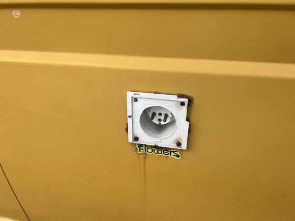Dzeltens Volkswagen Transporter 1991 Kauņa, ar dzinēja tilpumu 1.60 L un nobraukumu 200 tūkst. km par 3200 €, foto 11 vietnē AUTOMOTO.COM.LV