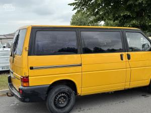 Dzeltens Volkswagen Transporter 1998 Tauragė, ar dzinēja tilpumu 2.50 L un nobraukumu 265 tūkst. km par 2250 €, foto 6 vietnē AUTOMOTO.COM.LV