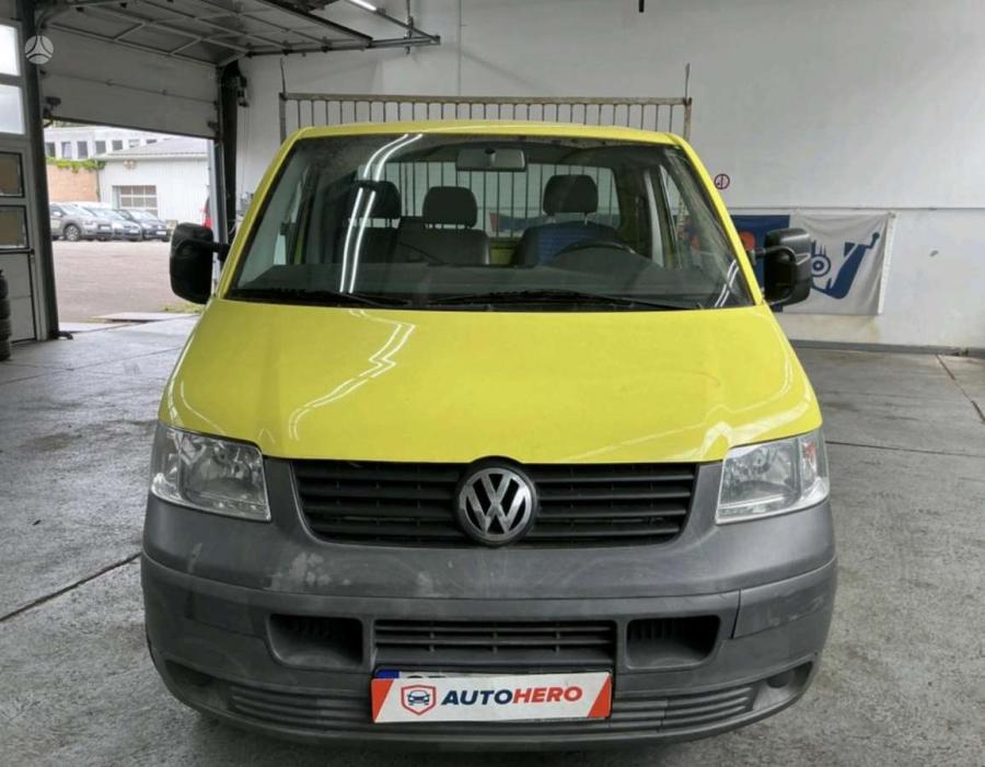 Dzeltens Volkswagen Transporter 2004 Viļņa, ar dzinēja tilpumu 1.90 L un nobraukumu 320 tūkst. km par 3650 €, foto 6 vietnē AUTOMOTO.COM.LV