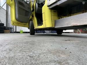 Dzeltens Volkswagen Transporter 2004 Viļņa, ar dzinēja tilpumu 1.90 L un nobraukumu 320 tūkst. km par 3650 €, foto 12 vietnē AUTOMOTO.COM.LV