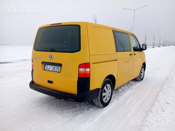 Dzeltens Volkswagen Transporter 2005 Liepāja, ar dzinēja tilpumu 1.90 L un nobraukumu 178 tūkst. km par 4195 €, foto 6 vietnē AUTOMOTO.COM.LV