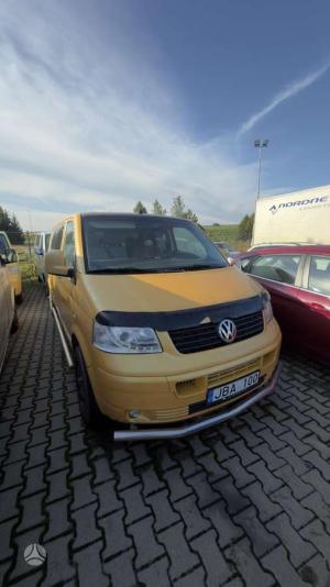 Yellow Volkswagen Transporter 2006 in Kaunas, with an engine capacity of 2.46 L and mileage of 309 thousand km for 5600 €, photo  on AUTOMOTO.COM.LV
