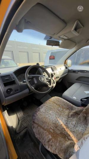 Yellow Volkswagen Transporter 2006 in Kaunas, with an engine capacity of 2.46 L and mileage of 309 thousand km for 5600 €, photo 5 on AUTOMOTO.COM.LV