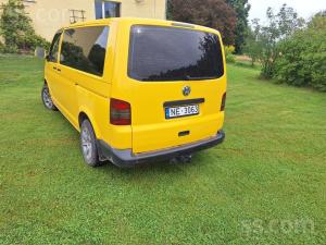 Yellow Volkswagen Transporter 2011 in Bauska, with an engine capacity of 2.00 L and mileage of 429 thousand km for 5500 €, photo 4 on AUTOMOTO.COM.LV
