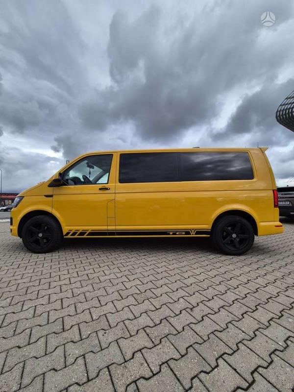 Yellow Volkswagen Transporter 2015 in Kaunas, with an engine capacity of 1.97 L and mileage of 310 thousand km for 15300 €, photo 7 on AUTOMOTO.COM.LV
