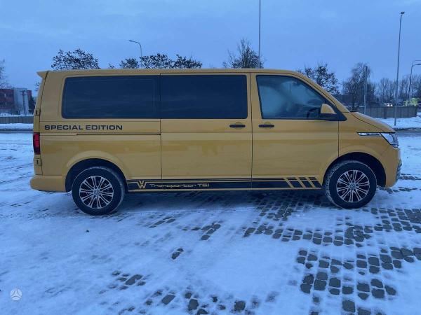 Dzeltens Volkswagen Transporter 2022 Šauļi, ar dzinēja tilpumu 1.97 L un nobraukumu 174 tūkst. km par 20999 €, foto 7 vietnē AUTOMOTO.COM.LV