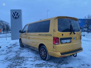 Yellow Volkswagen Transporter 2022 in Siauliai, with an engine capacity of 1.97 L and mileage of 174 thousand km for 20999 €, photo 9 on AUTOMOTO.COM.LV
