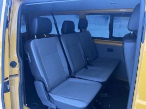 Yellow Volkswagen Transporter 2022 in Siauliai, with an engine capacity of 1.97 L and mileage of 174 thousand km for 20999 €, photo 23 on AUTOMOTO.COM.LV
