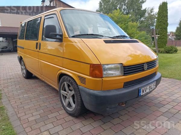 Dzeltens Volkswagen Transporter 2001 Rīga, ar dzinēja tilpumu 2.50 L un nobraukumu 310 tūkst. km par 2000 €, foto 4 vietnē AUTOMOTO.COM.LV