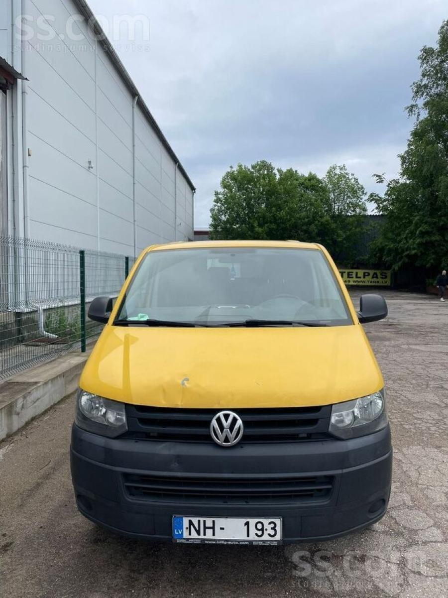 Dzeltens Volkswagen Transporter 2013 Rīga, ar dzinēja tilpumu 2.00 L un nobraukumu 222 tūkst. km par 8900 €, foto 6 vietnē AUTOMOTO.COM.LV