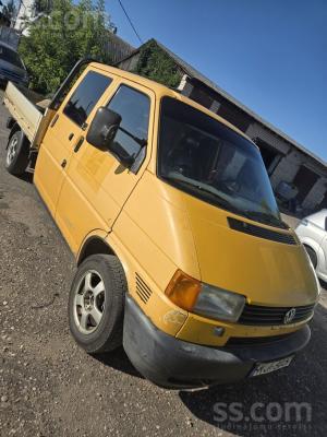 Dzeltens Volkswagen Transporter 1998 Daugavpils, ar dzinēja tilpumu 2.50 L un nobraukumu 664 tūkst. km par 2500 €, foto 4 vietnē AUTOMOTO.COM.LV