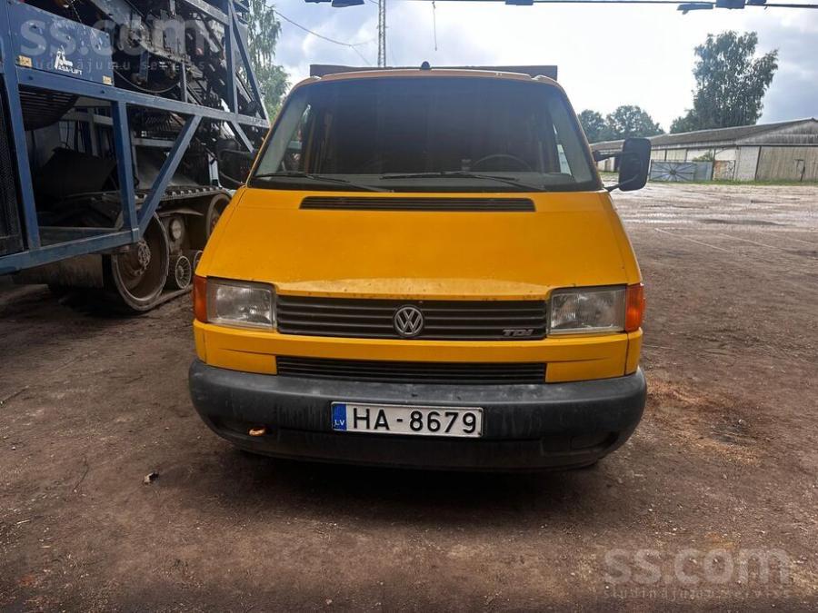 Dzeltens Volkswagen Transporter 2002 Rīga, ar dzinēja tilpumu 2.50 L un nobraukumu 500 tūkst. km par 1500 €, foto 4 vietnē AUTOMOTO.COM.LV