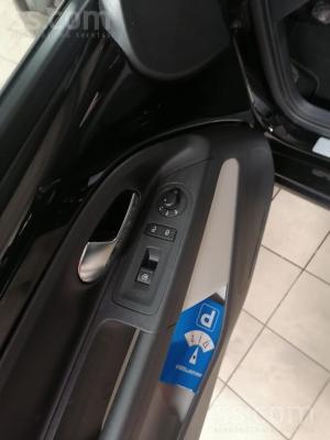 Melns Volkswagen Up 2014 Valmiera, ar dzinēja tilpumu 1.00 L un nobraukumu 120 tūkst. km par 6400 €, foto 11 vietnē AUTOMOTO.COM.LV