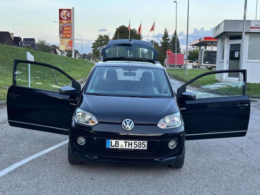 Melns Volkswagen Up 2014 Jonava, ar dzinēja tilpumu 1.00 L un nobraukumu 184 tūkst. km par 3499 €, foto 32 vietnē AUTOMOTO.COM.LV