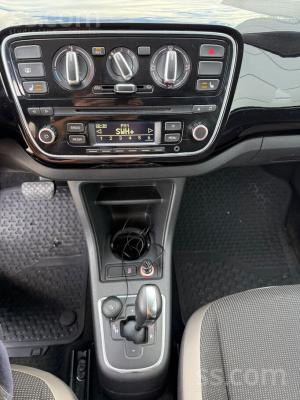 Melns Volkswagen Up 2015 Rīga, ar dzinēja tilpumu 1.00 L un nobraukumu 0 tūkst. km par 4390 €, foto 13 vietnē AUTOMOTO.COM.LV