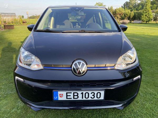 Melns Volkswagen Up 2021 Kėdainiai, ar dzinēja tilpumu 0.00 L un nobraukumu 64 tūkst. km par 9950 €, foto 3 vietnē AUTOMOTO.COM.LV