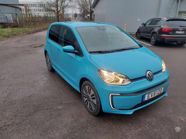 Zils Volkswagen Up 2020 Viļņa, ar dzinēja tilpumu 0.00 L un nobraukumu 102 tūkst. km par 8800 €, foto 2 vietnē AUTOMOTO.COM.LV