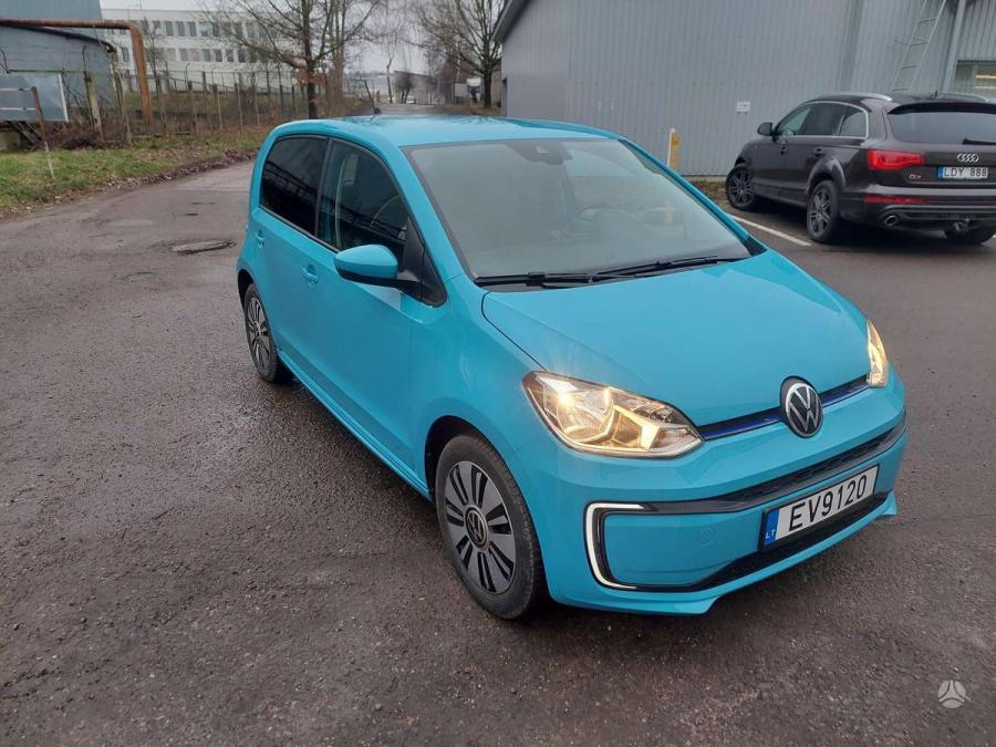 Zils Volkswagen Up 2020 Viļņa, ar dzinēja tilpumu 0.00 L un nobraukumu 102 tūkst. km par 8800 €, foto 3 vietnē AUTOMOTO.COM.LV