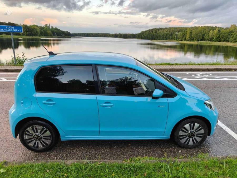 Blue Volkswagen Up 2020 in Vilnius, with an engine capacity of 0.00 L and mileage of 107 thousand km for 8650 €, photo 6 on AUTOMOTO.COM.LV