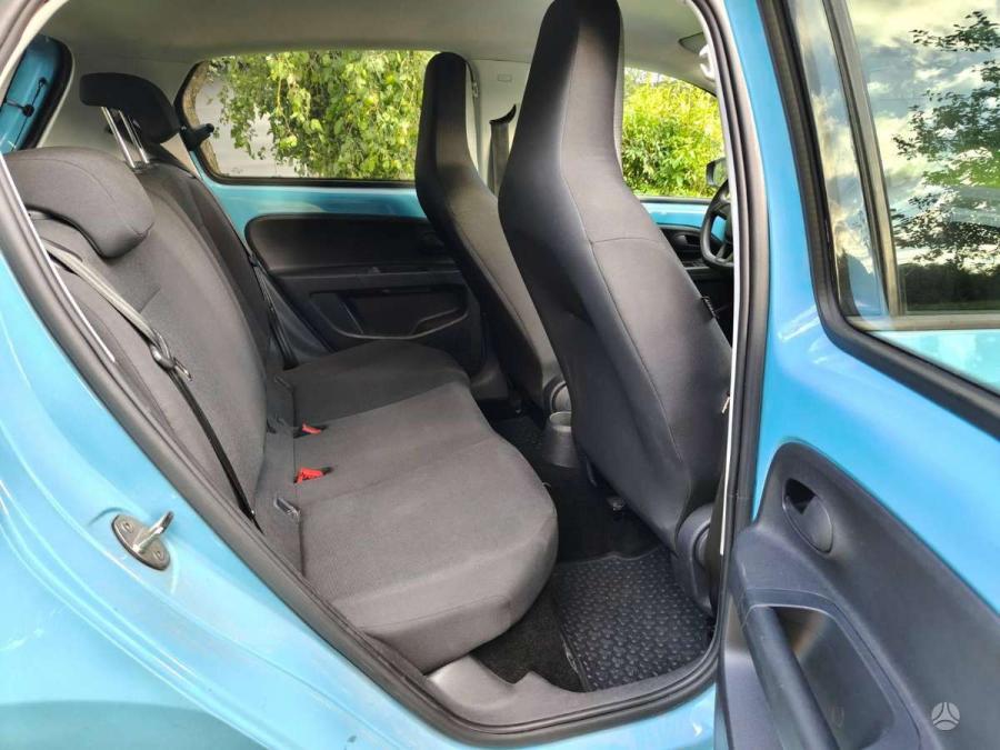 Blue Volkswagen Up 2020 in Vilnius, with an engine capacity of 0.00 L and mileage of 107 thousand km for 8650 €, photo 11 on AUTOMOTO.COM.LV