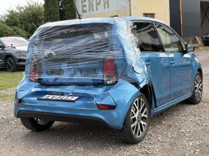 Синий Фольксваген Ап 2020 в Укмерге, объемом двигателя 0.00 л и пробегом 77 тыс. км за 3400 €, фото 7 на AUTOMOTO.COM.LV