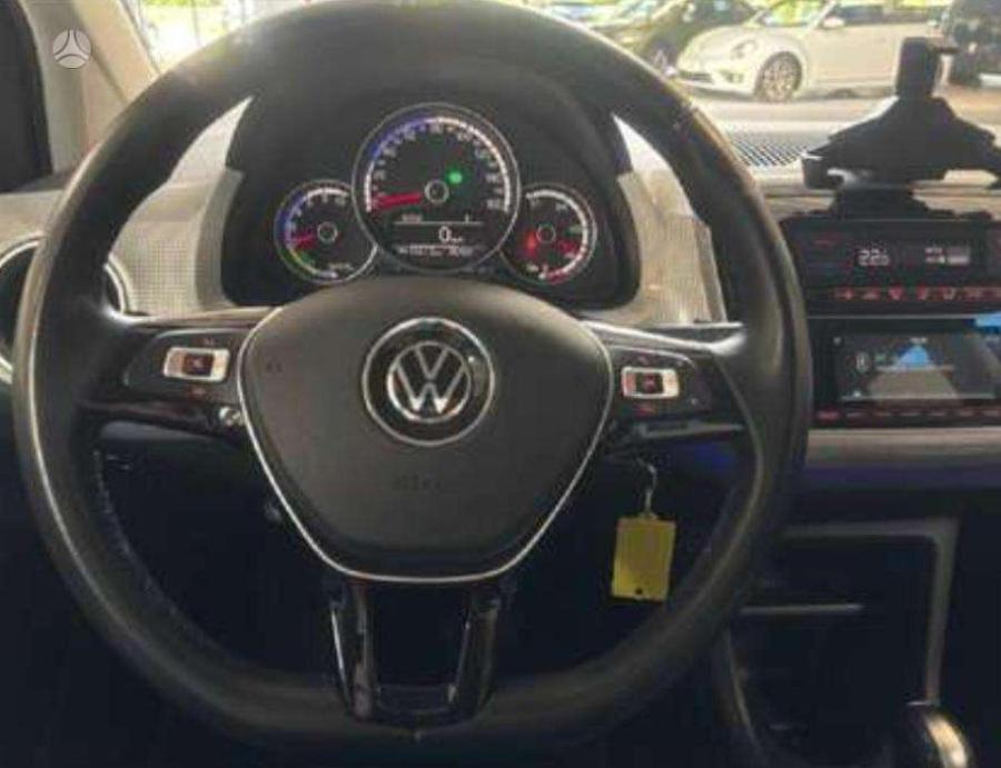 Blue Volkswagen Up 2021 in Klaipeda, with an engine capacity of 0.00 L and mileage of 45 thousand km for 8650 €, photo 6 on AUTOMOTO.COM.LV