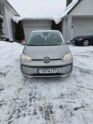 Pelēks Volkswagen Up 2022 Elektrėnai, ar dzinēja tilpumu 1.00 L un nobraukumu 123 tūkst. km par 7850 €, foto  vietnē AUTOMOTO.COM.LV
