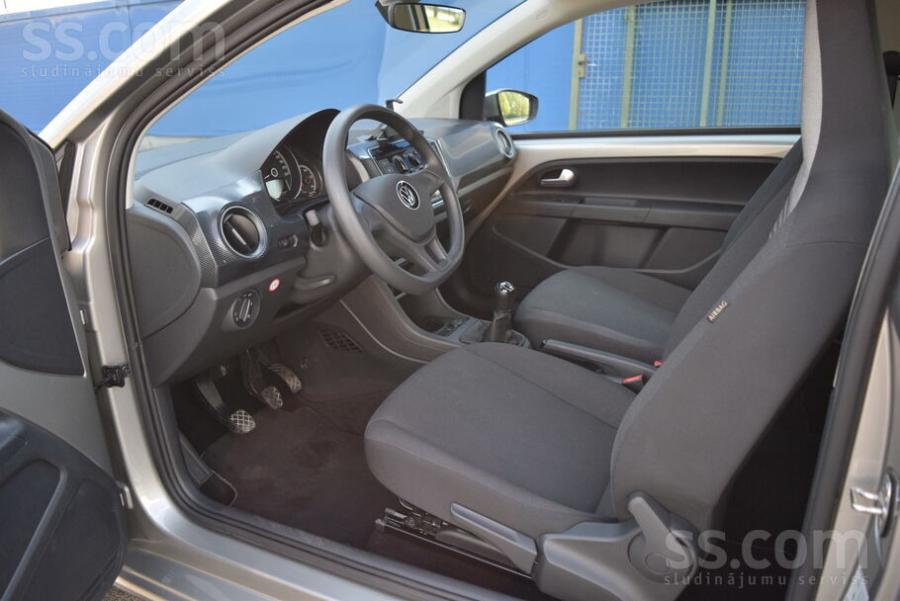 Grey Volkswagen Up 2022 in Riga, with an engine capacity of 1.00 L and mileage of 26 thousand km for 6500 €, photo 4 on AUTOMOTO.COM.LV