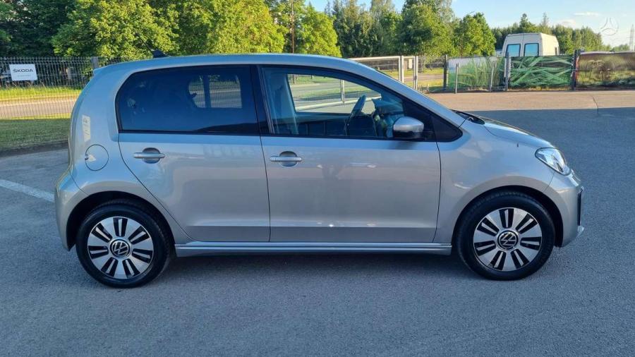 Grey Volkswagen Up 2022 in Siauliai, with an engine capacity of 0.00 L and mileage of 53 thousand km for 9999 €, photo 15 on AUTOMOTO.COM.LV