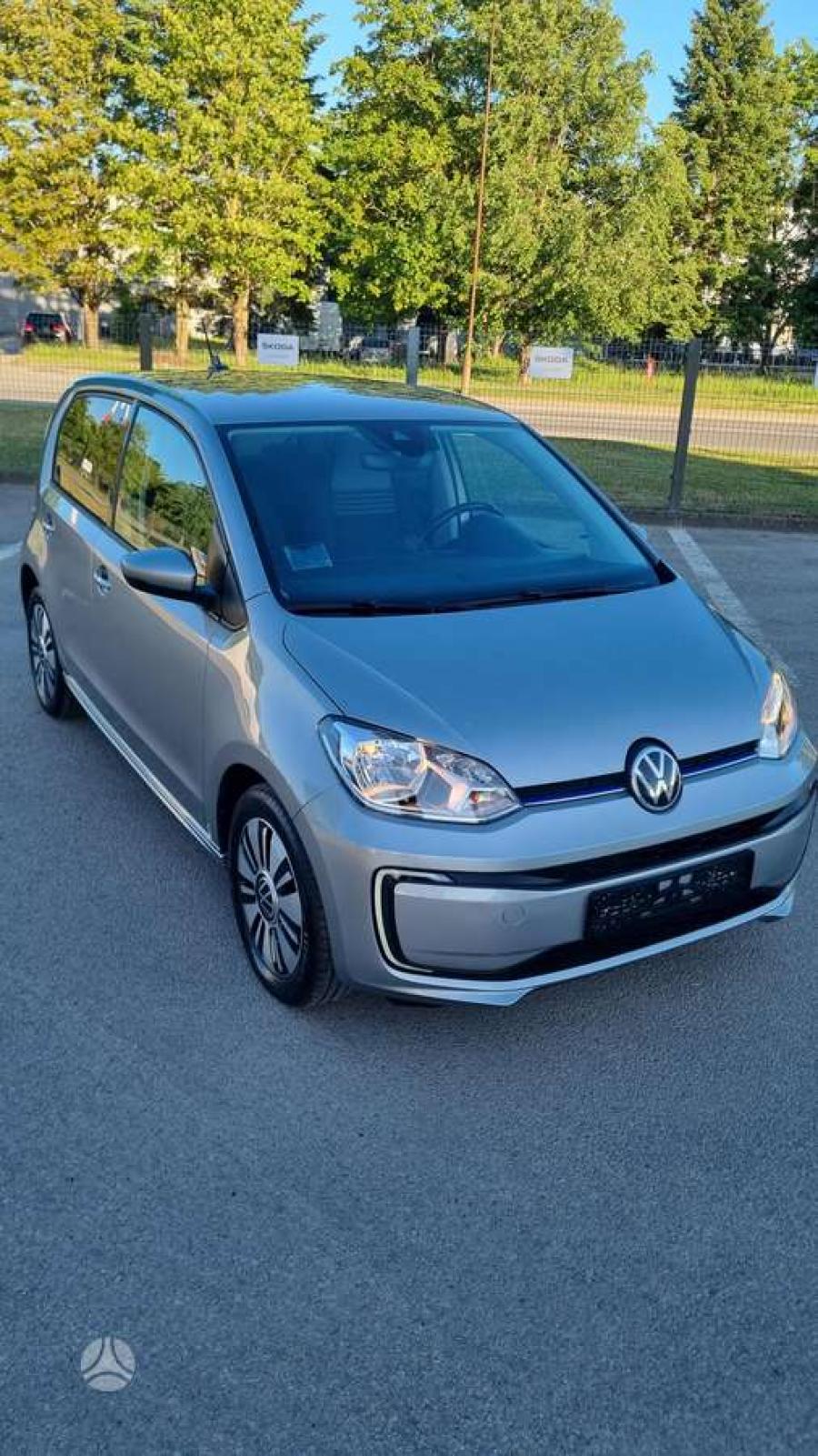 Grey Volkswagen Up 2022 in Siauliai, with an engine capacity of 0.00 L and mileage of 53 thousand km for 9999 €, photo 17 on AUTOMOTO.COM.LV