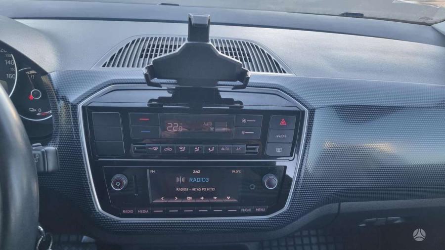 Grey Volkswagen Up 2022 in Siauliai, with an engine capacity of 0.00 L and mileage of 53 thousand km for 9999 €, photo 32 on AUTOMOTO.COM.LV