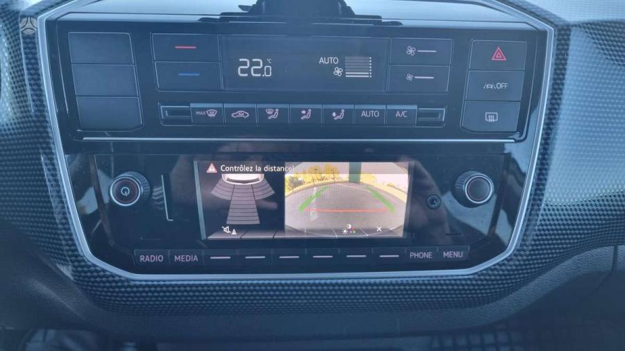 Grey Volkswagen Up 2022 in Siauliai, with an engine capacity of 0.00 L and mileage of 53 thousand km for 9999 €, photo 38 on AUTOMOTO.COM.LV