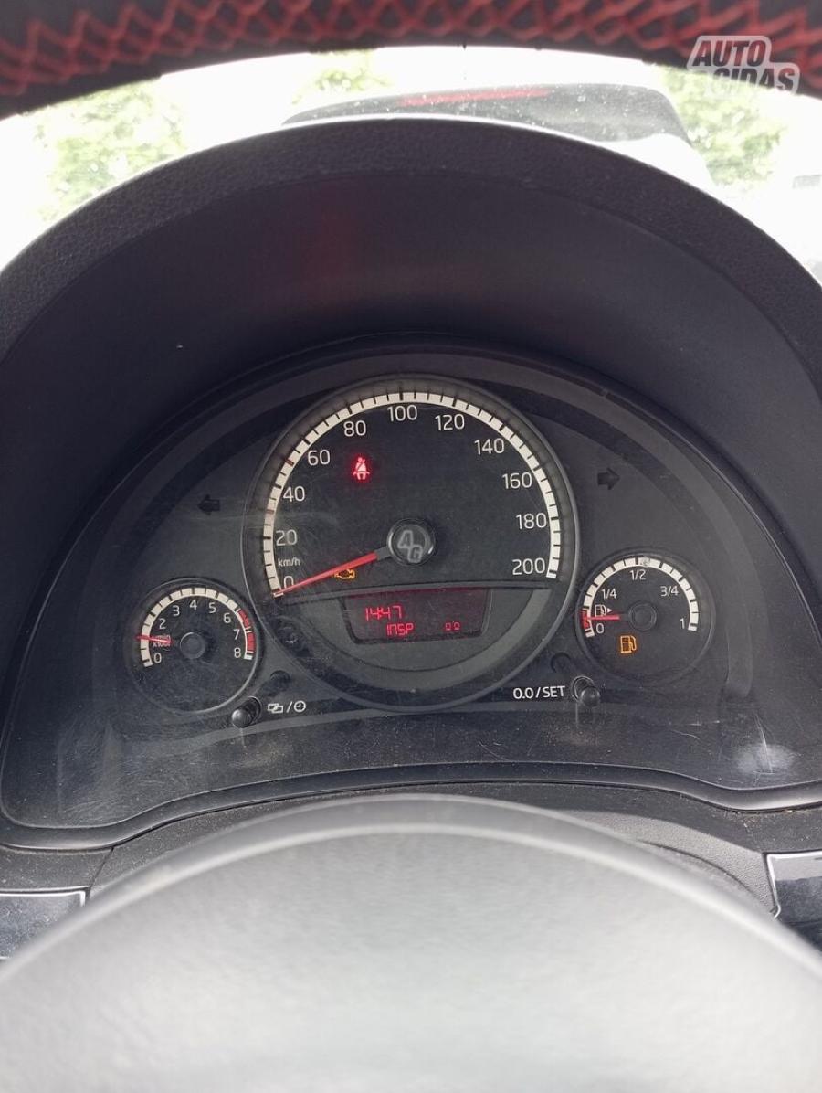 Фольксваген Ап 2014 в Вильнюс, объемом двигателя 1.00 л и пробегом 209 тыс. км за 1100 €, фото 15 на AUTOMOTO.COM.LV