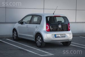 Volkswagen Up 2014 in Riga, with an engine capacity of 1.00 L and mileage of 193 thousand km for 3750 €, photo 7 on AUTOMOTO.COM.LV
