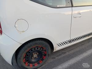 Volkswagen Up 2014 in Vilnius, with an engine capacity of 1.00 L and mileage of 209 thousand km for 1000 €, photo 10 on AUTOMOTO.COM.LV