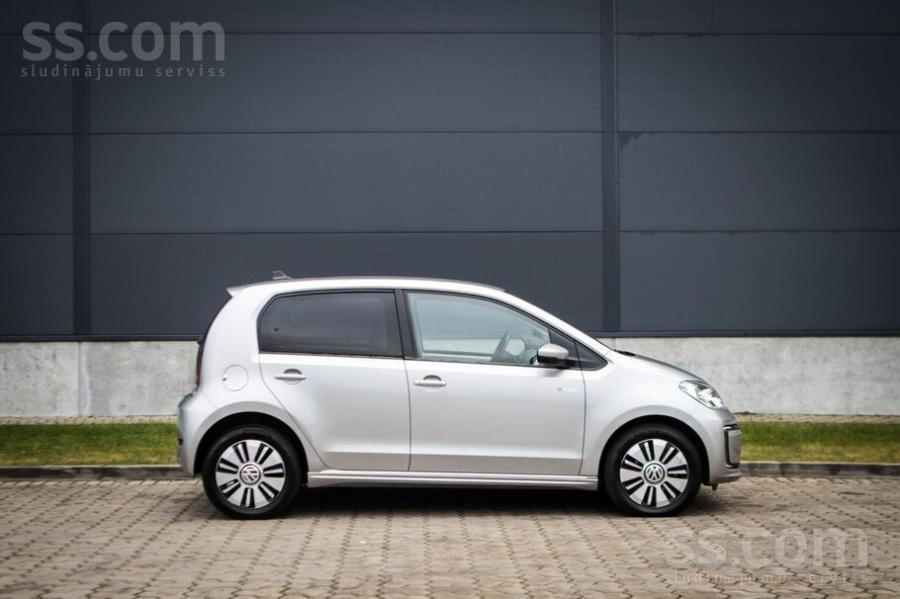 Volkswagen Up 2017 Rīga, ar dzinēja tilpumu 0.00 L un nobraukumu 37 tūkst. km par 8990 €, foto 5 vietnē AUTOMOTO.COM.LV