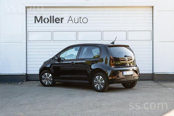 Volkswagen Up 2022 Rīga, ar dzinēja tilpumu 1.00 L un nobraukumu 68 tūkst. km par 15150 €, foto 4 vietnē AUTOMOTO.COM.LV