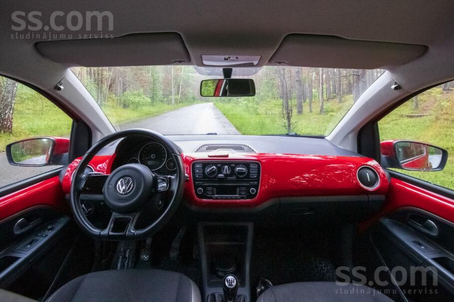 Red Volkswagen Up 2012 in Jurmala, with an engine capacity of 1.00 L and mileage of 185 thousand km for 1500 €, photo 6 on AUTOMOTO.COM.LV