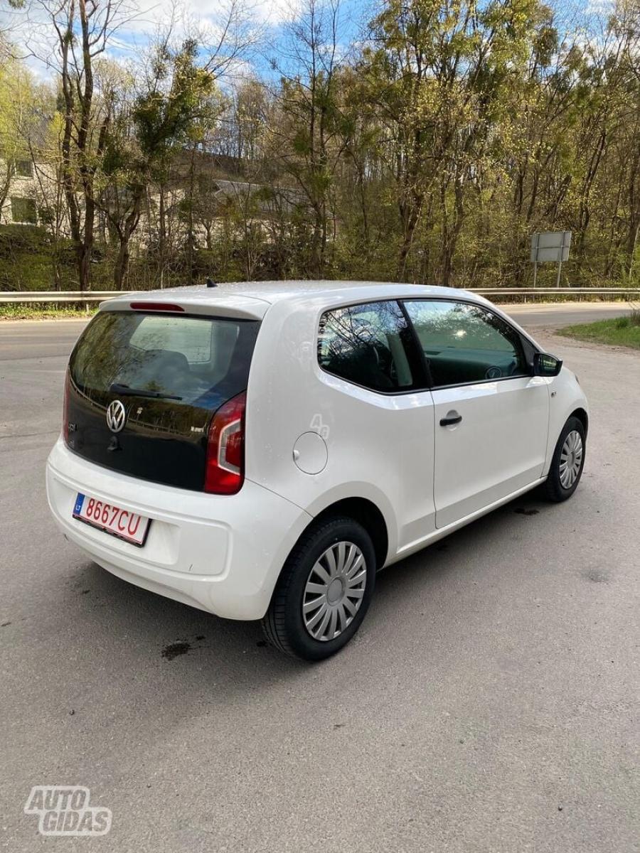 Balts Volkswagen Up 2013 Kauņa, ar dzinēja tilpumu 1.00 L un nobraukumu 205 tūkst. km par 2400 €, foto 5 vietnē AUTOMOTO.COM.LV