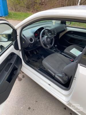 Balts Volkswagen Up 2013 Kauņa, ar dzinēja tilpumu 1.00 L un nobraukumu 205 tūkst. km par 2400 €, foto 9 vietnē AUTOMOTO.COM.LV