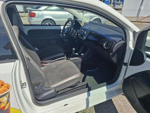 White Volkswagen Up 2011 in Plunge, with an engine capacity of 1.00 L and mileage of 233 thousand km for 1950 €, photo 10 on AUTOMOTO.COM.LV