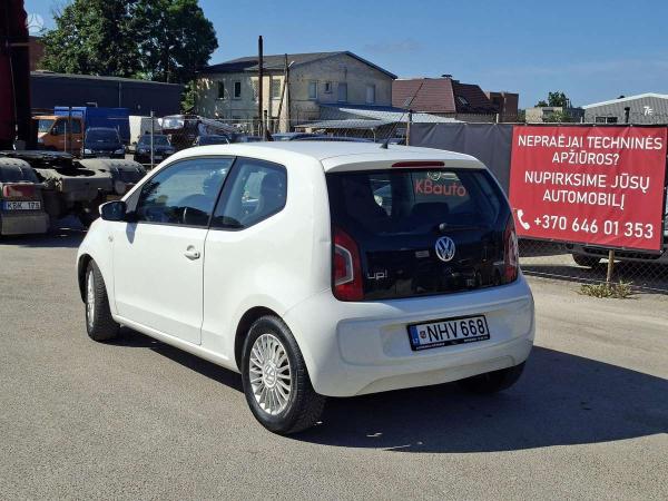 Balts Volkswagen Up 2012 Plungė, ar dzinēja tilpumu 1.00 L un nobraukumu 233 tūkst. km par 1850 €, foto 3 vietnē AUTOMOTO.COM.LV