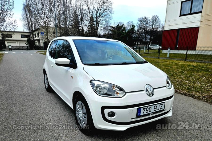 White Volkswagen Up 2013 in Tallinn, with an engine capacity of 1.00 L and mileage of 74 thousand km for 3990 €, photo 5 on AUTOMOTO.COM.LV