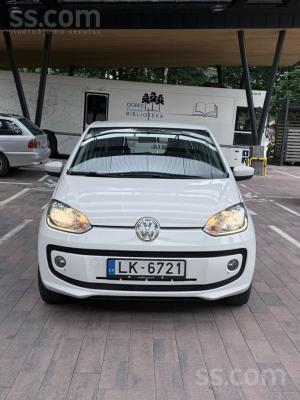 White Volkswagen Up 2013 in Ogre, with an engine capacity of 1.00 L and mileage of 130 thousand km for 4500 €, photo 22 on AUTOMOTO.COM.LV