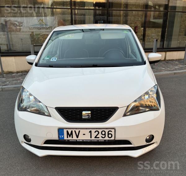 Balts Volkswagen Up 2014 Ogre, ar dzinēja tilpumu 1.00 L un nobraukumu 80 tūkst. km par 19500 €, foto 9 vietnē AUTOMOTO.COM.LV