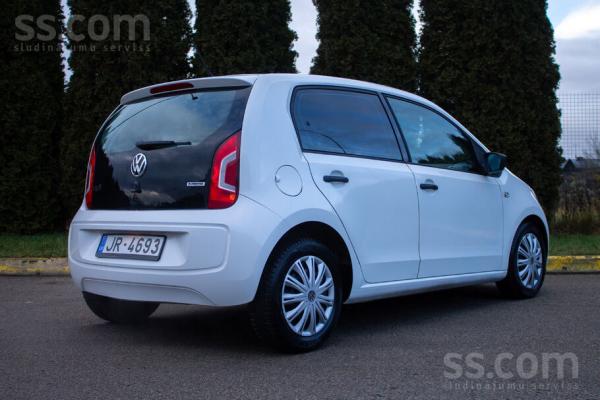 White Volkswagen Up 2014 in Jelgava, with an engine capacity of 1.00 L and mileage of 106 thousand km for 4800 €, photo 6 on AUTOMOTO.COM.LV