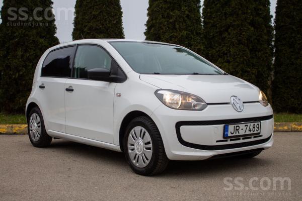 Balts Volkswagen Up 2014 Jelgava, ar dzinēja tilpumu 1.00 L un nobraukumu 121 tūkst. km par 5100 €, foto 1 vietnē AUTOMOTO.COM.LV